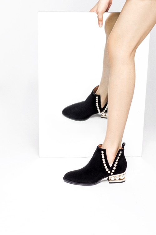 Supply Pearls Booties Wholesale Factory - LINEAPELLE INDUSTRIAL ...