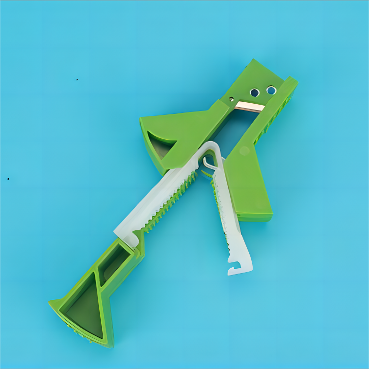 Supply Newborn Umbilical Cord Clamp Cutter and Scissors - Pushing Type ...