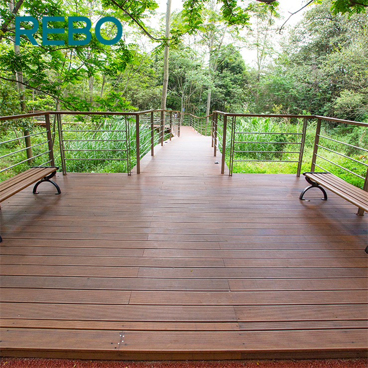 Supply REBO good durability outdoor strand woven bamboo decking ...