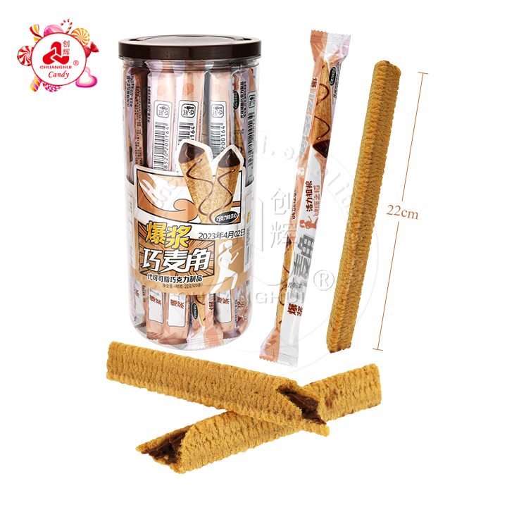Supply 22cm triangle crisp biscuit milk, chocolate sauce filled wafer ...