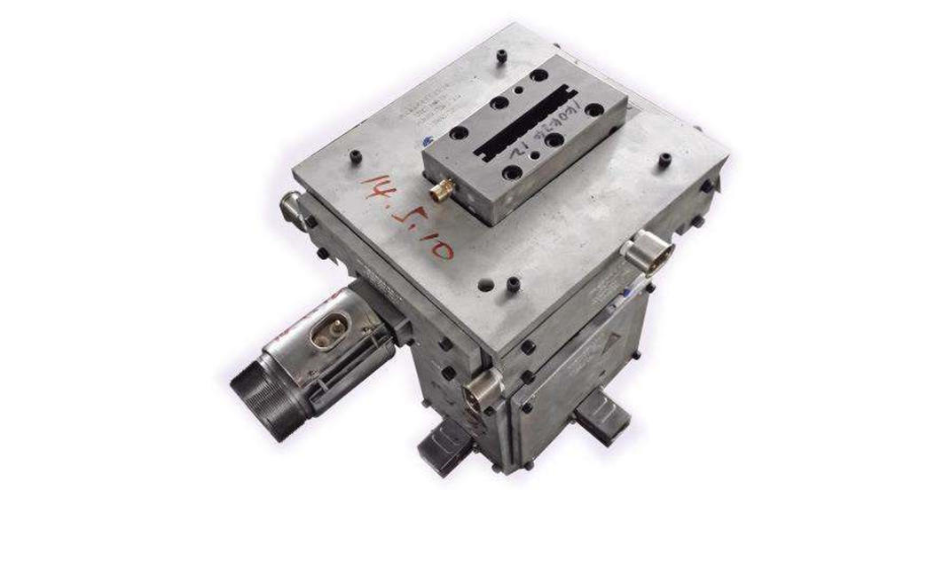 Supply wpc coextrusion embossing decking extrusion mould/tool/die ...