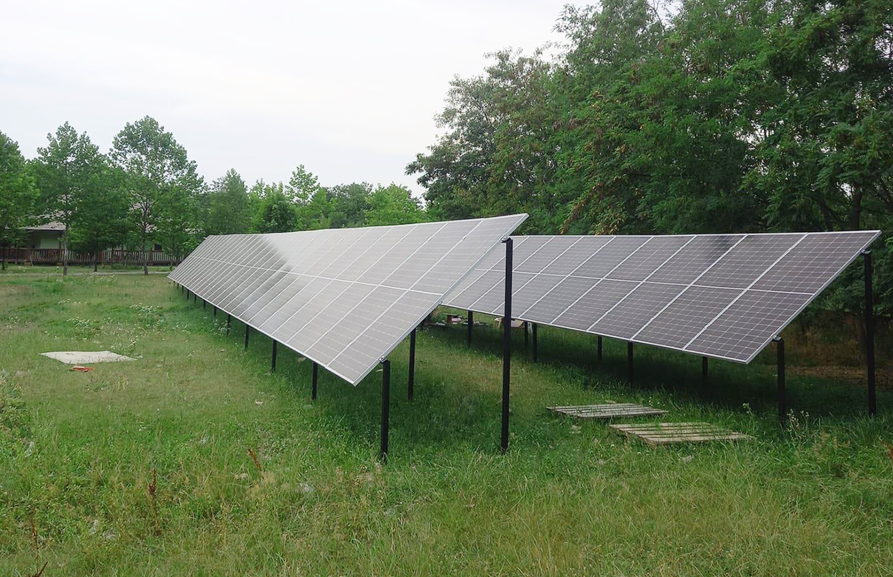 The Benefits Of Ground-Mounted Solar Panels