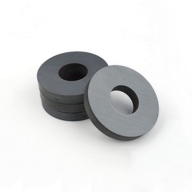 Supply Barium Magnetic Ferrite Ring Magnet Wholesale Factory XiaMen Magnet Forever Electronic Co. Ltd