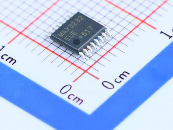 MAX3232EUE+T MAX3232EUE+ CI de interfaz RS-232