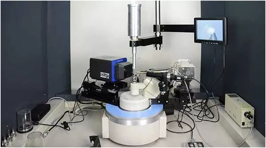 The first domestic X-ray single crystal diffractometer