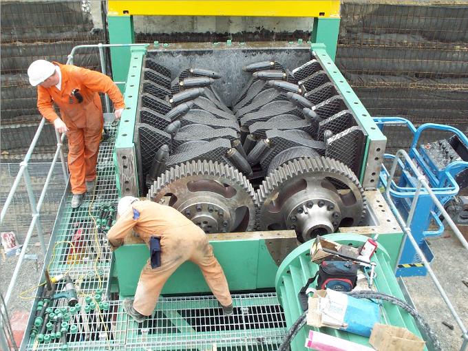 UK CHALK & FLINT SIZING STATION -ALP-1100 SERIES TWIN ROLL MINERAL SIZER