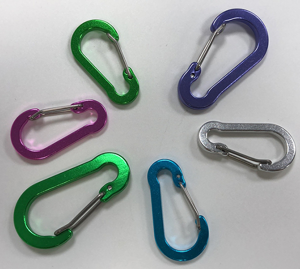 Supply Premium Carabiner Hooks for Apparel Accessories | JINGTEX ...