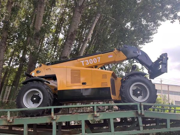 Self Loading Mixer, Backhoe Loader, Site Dumper Suppliers - Shandong ...