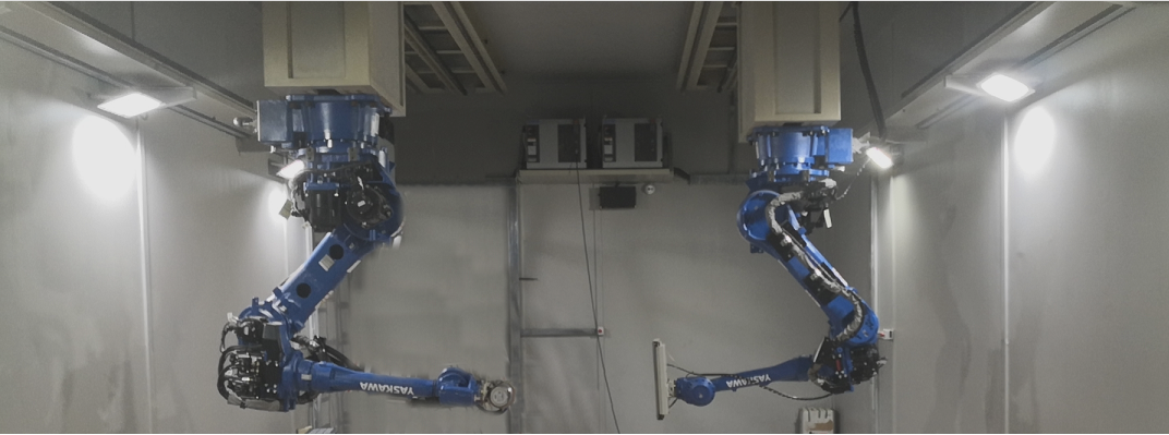 Dual robot arms 3D CT scan system for large parts