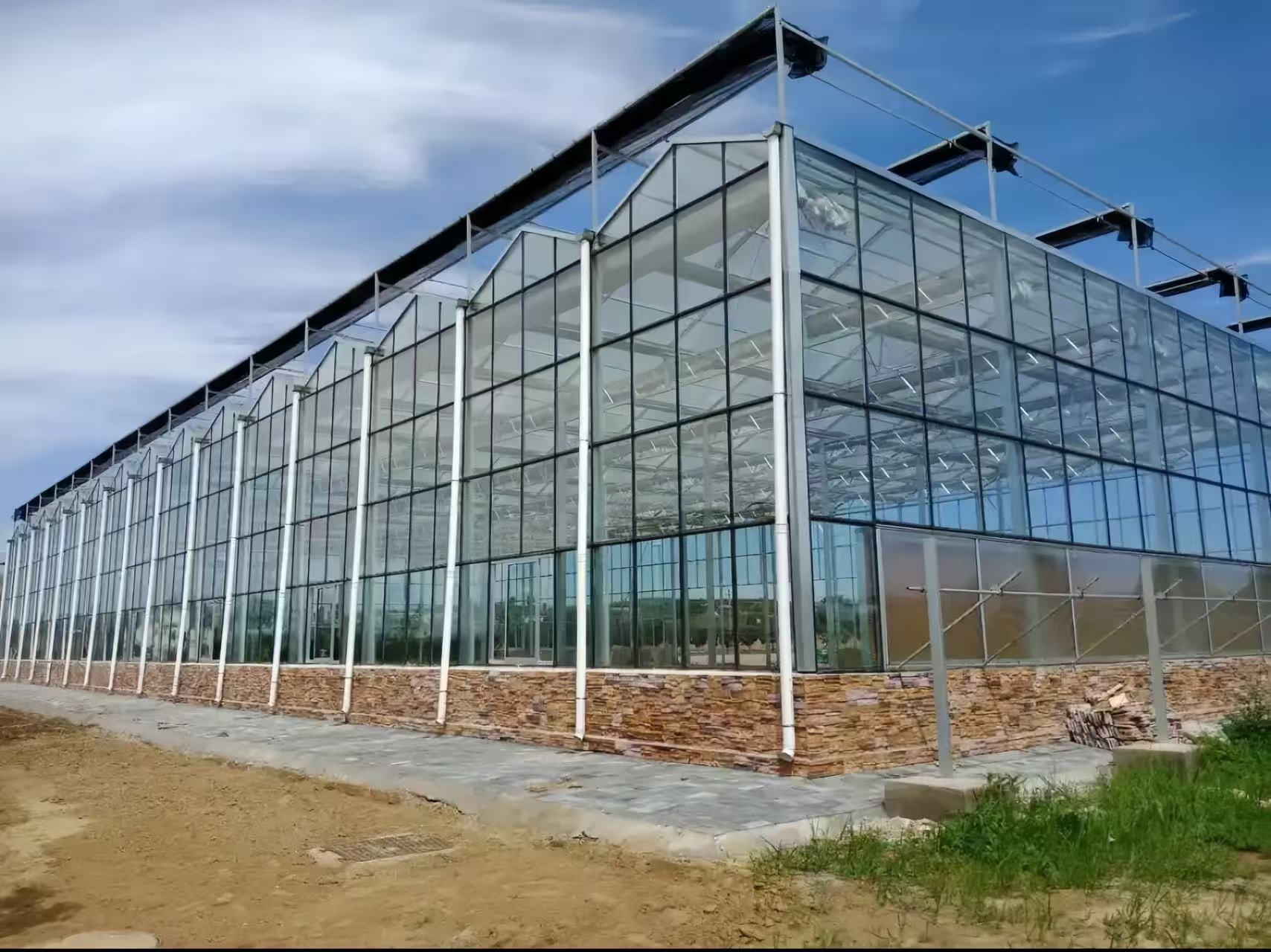 The core advantages of glass greenhouses - Qingzhou Shenglin Greenhouse ...