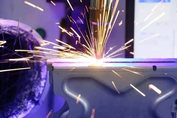 How to Solve the Spatter in Laser Welding? - Guangdong Hangao ...